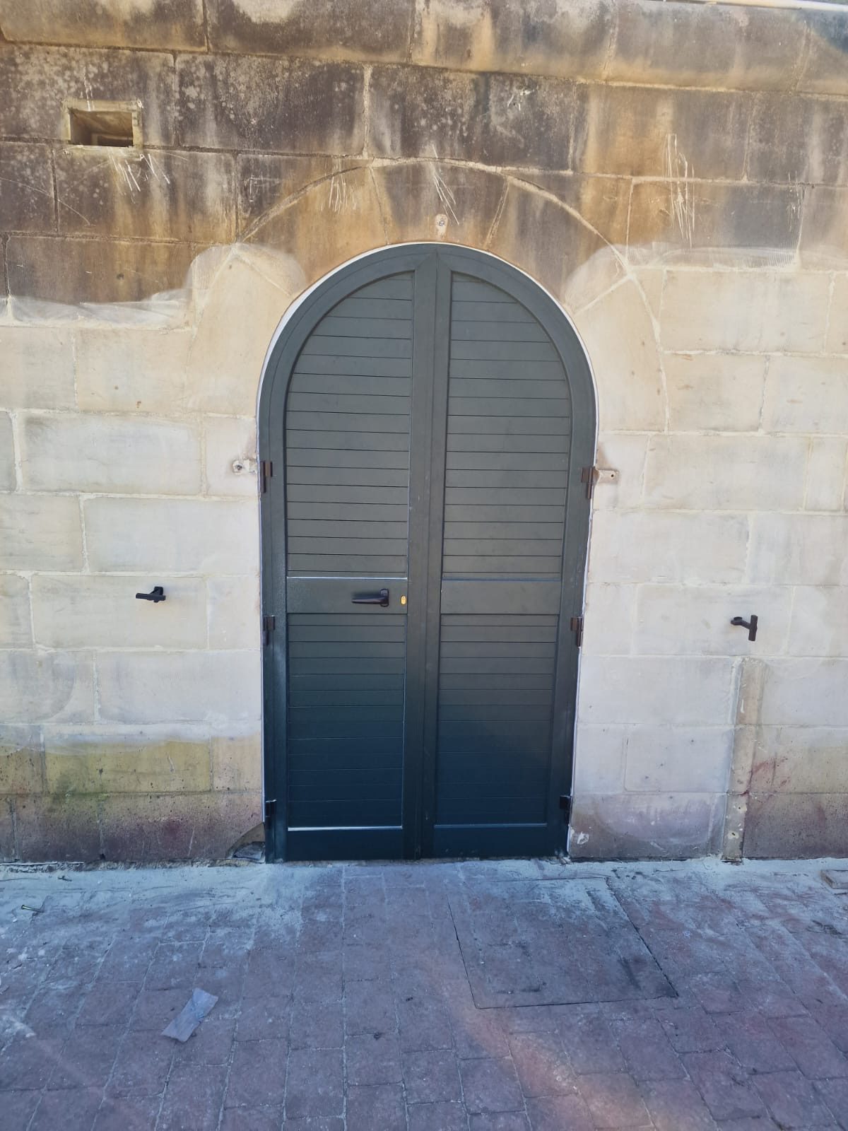 IMAGE GALLERY - Aluage - Aluminium Malta - Insect Screens Malta